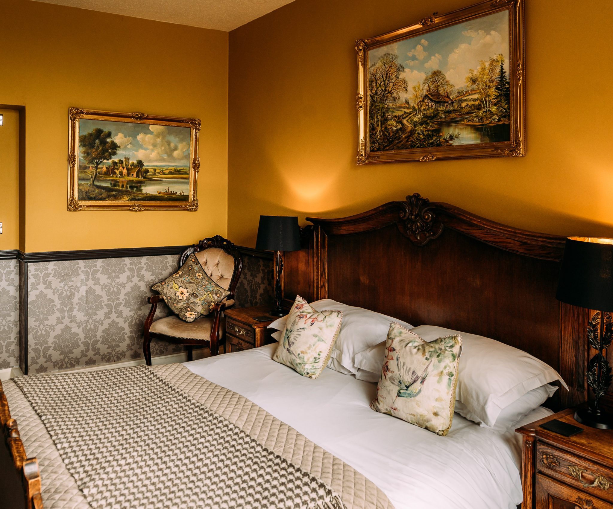 Coach House - The Red Pump Inn